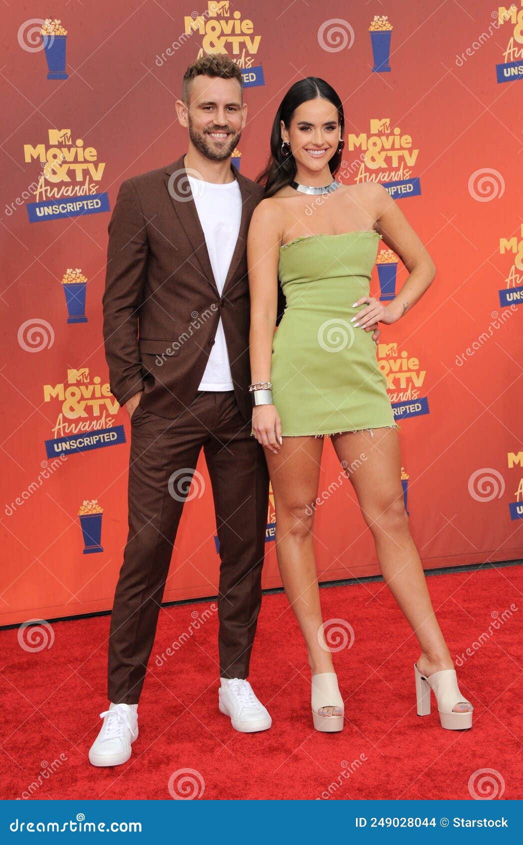 Natalie Joy, Nick Viall editorial stock image. Image of film - 249028044