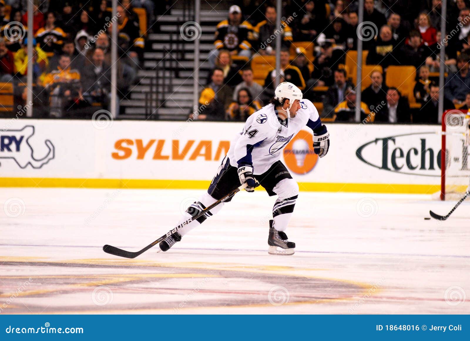 Nate Thompson editorial photo. Image of skate, athlete - 18648016