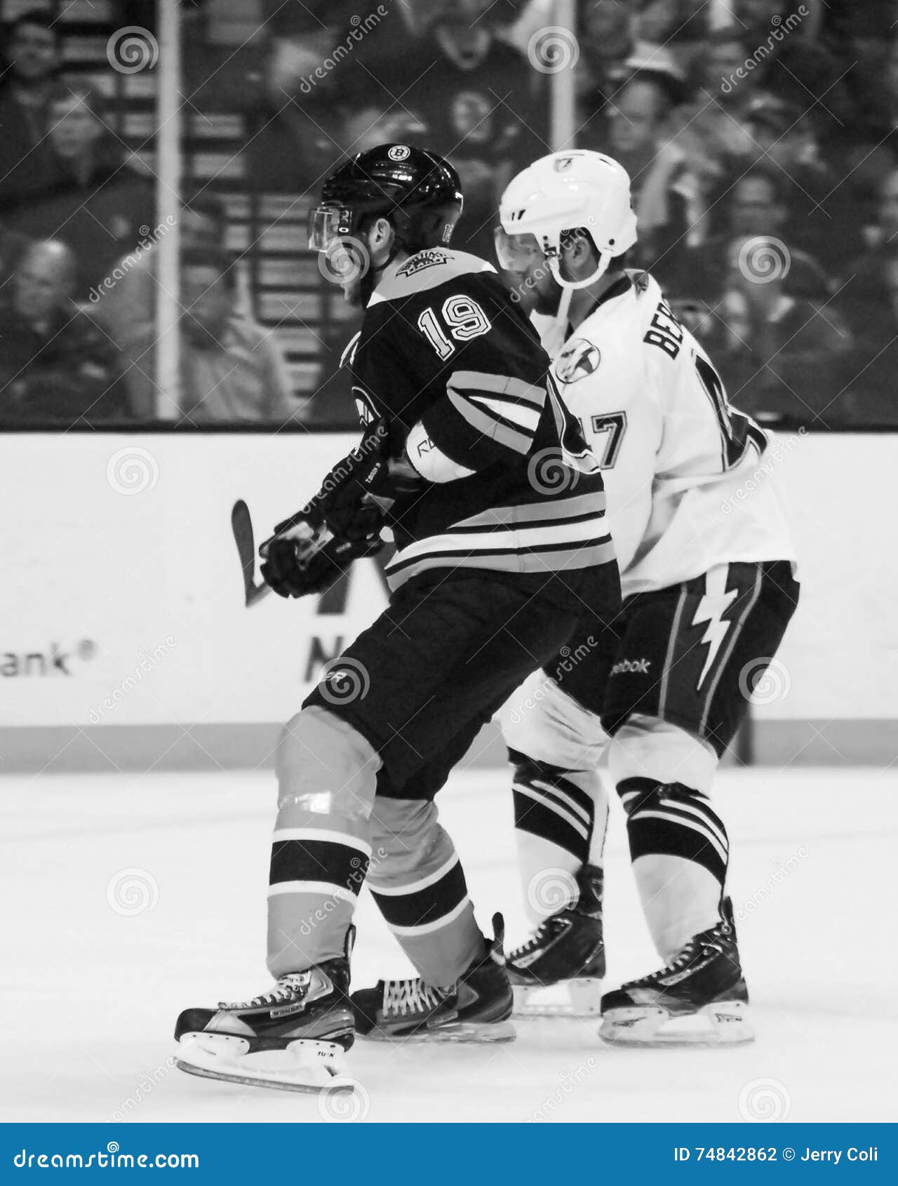 Nathan Horton editorial photography. Image of sports - 74842862