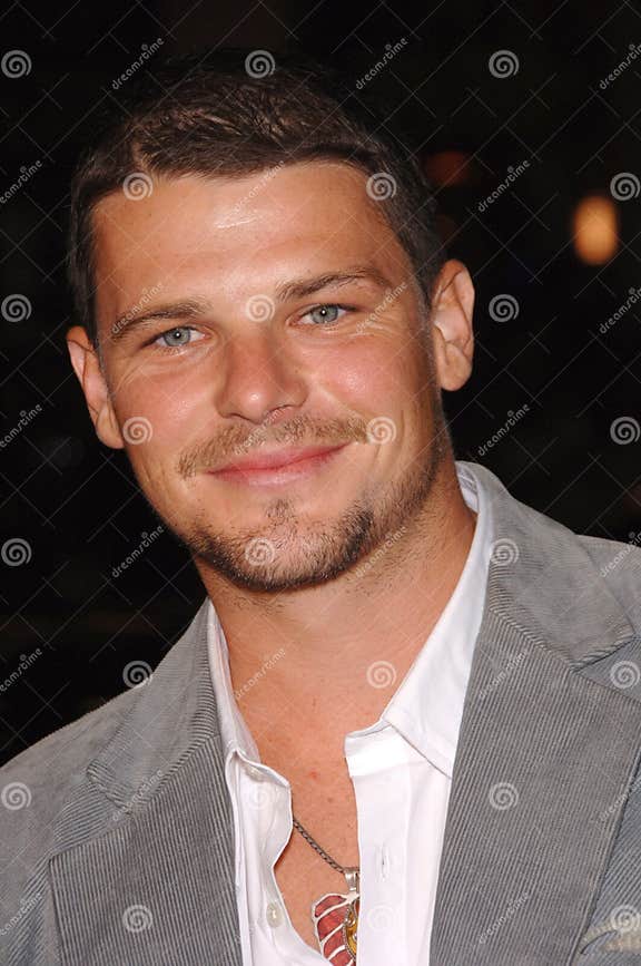 Nathan Phillips editorial stock photo. Image of featureflash - 24926648