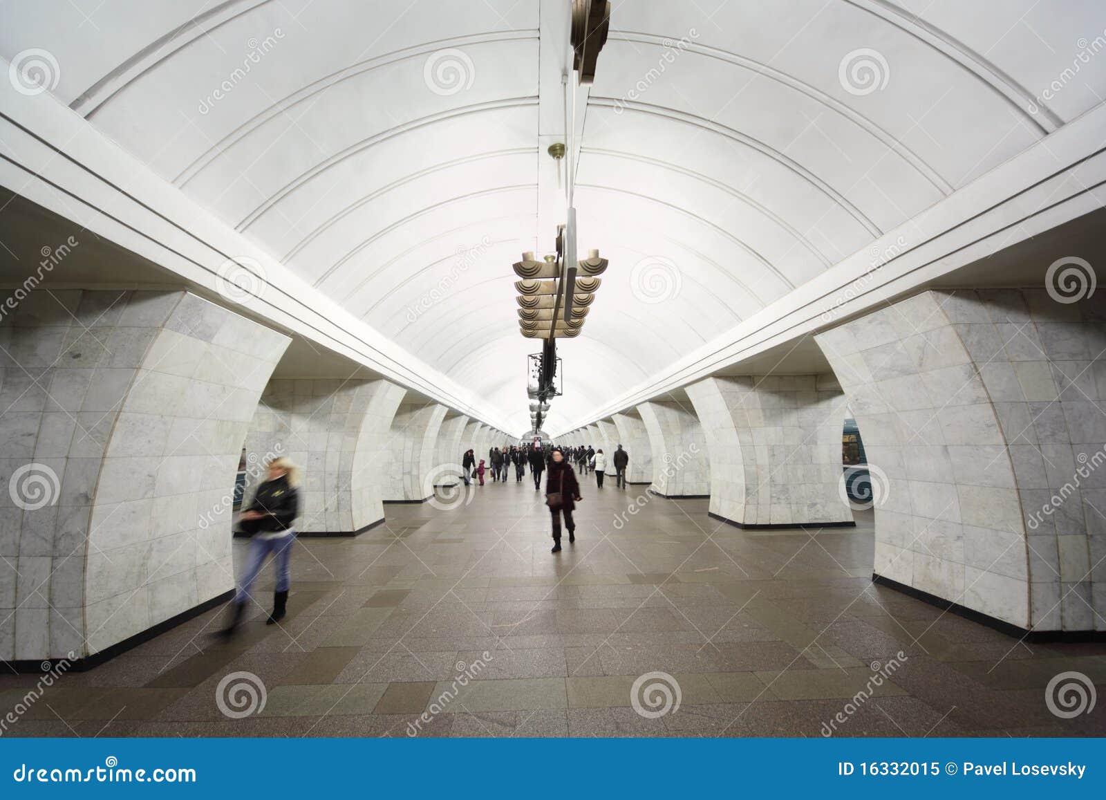 National Architecture Monument - Metro Station Editorial Image - Image ...
