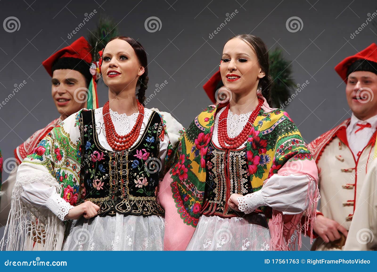 National Dance Troupe of Poland - Mazowsze Editorial Stock Photo ...