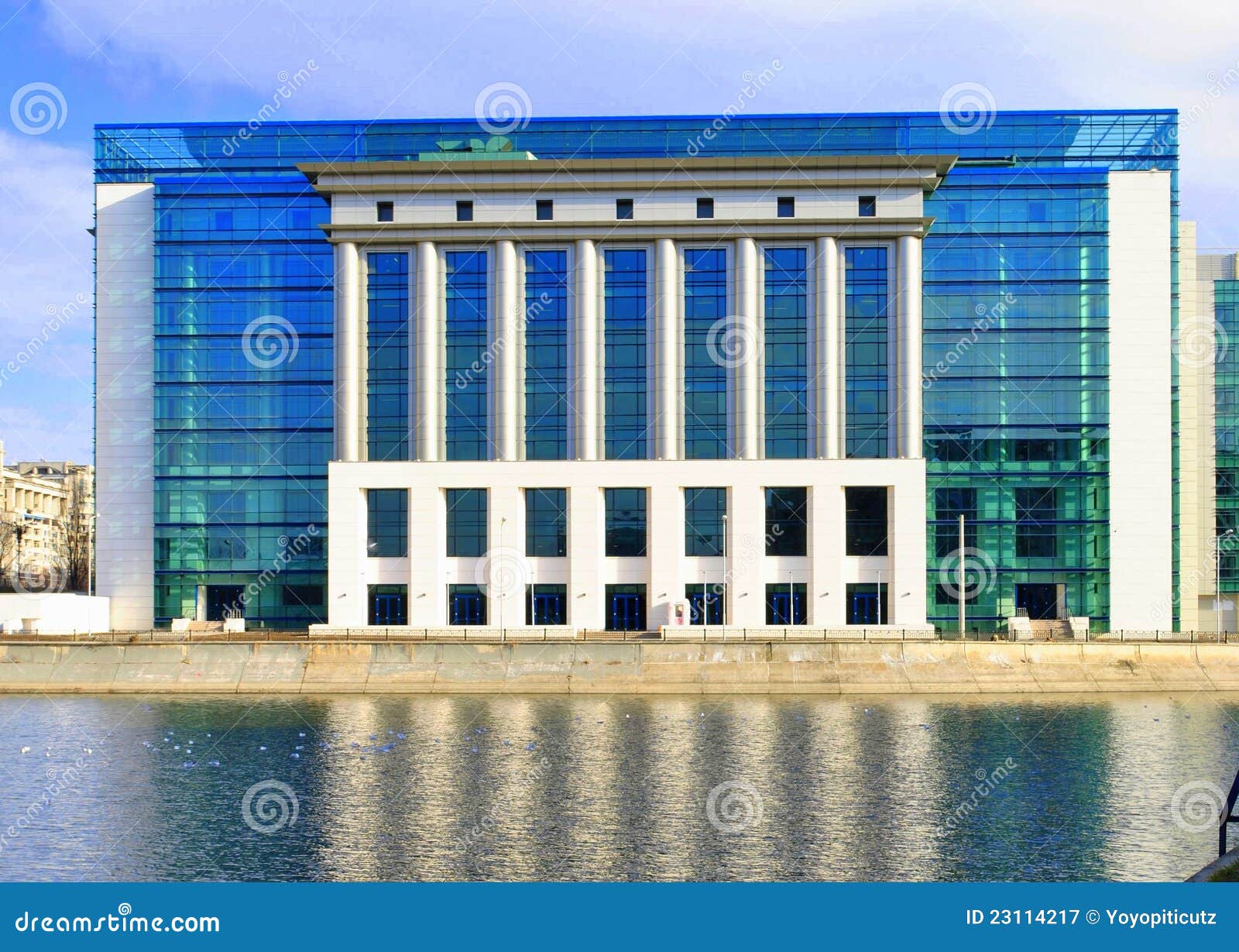 National Library of Bucharest Stock Image - Image of library ...