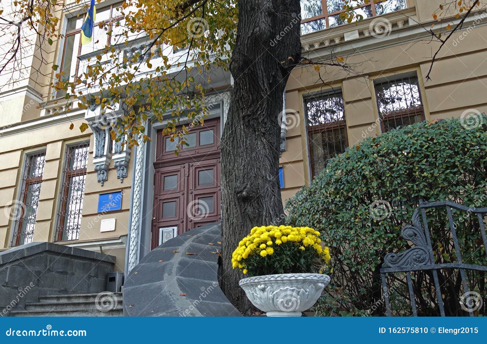 National Library of Ukraine Named after Yaroslav the Wise Editorial ...