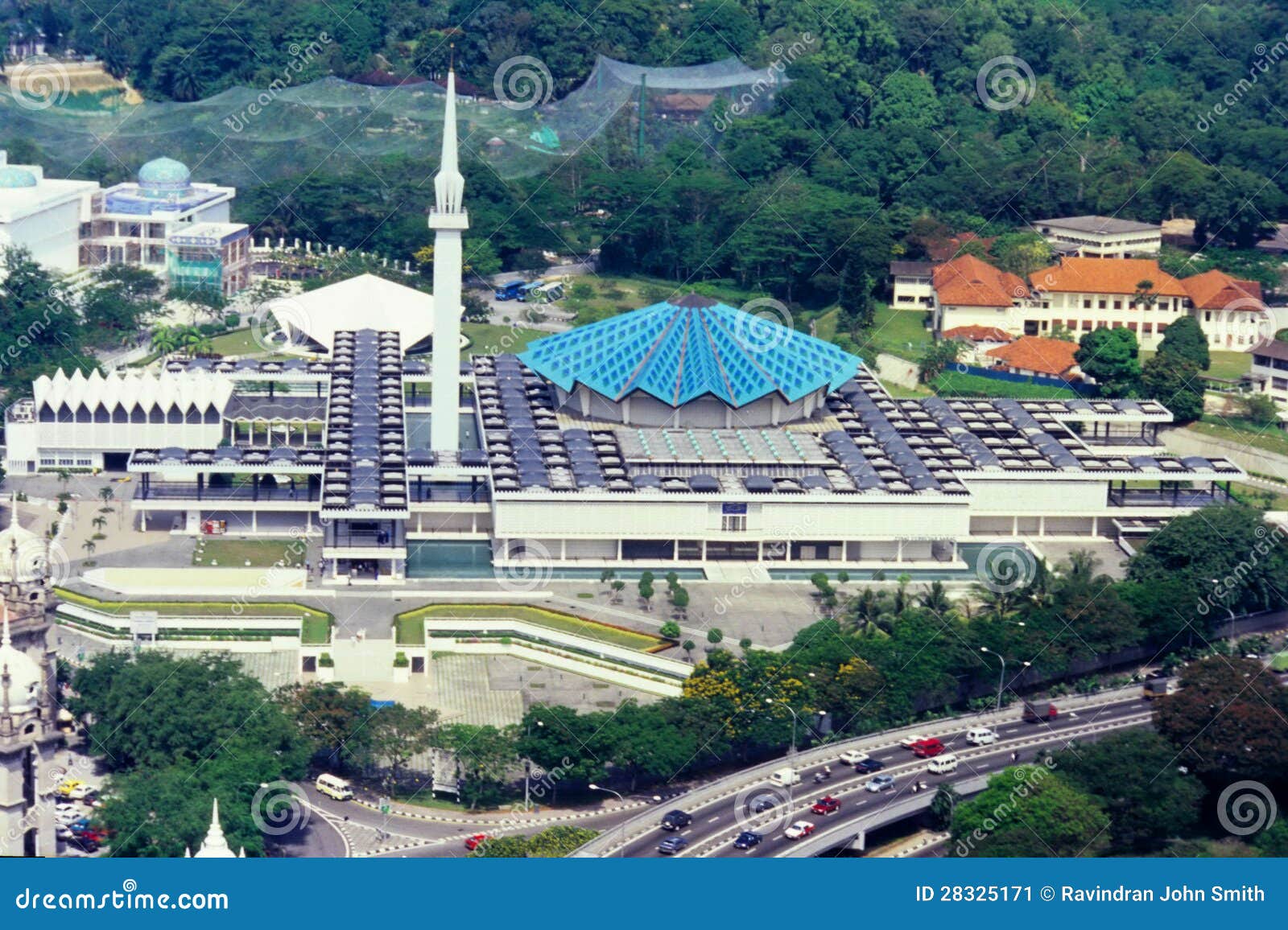 National Mosque editorial photo. Image of aerialview - 28325171