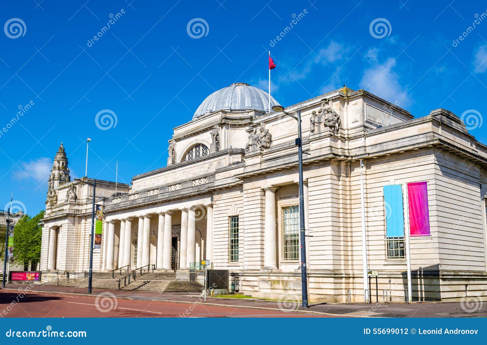 National Museum of Wales in Cardiff Stock Photo - Image of landmark ...