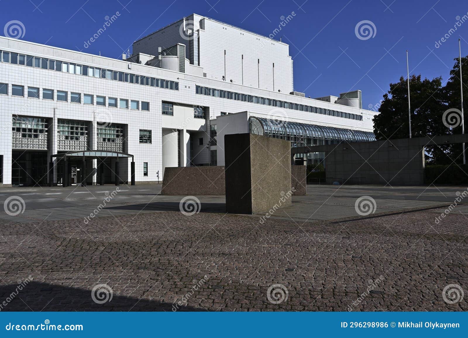 National Opera House in Helsinki Editorial Photo - Image of musical ...