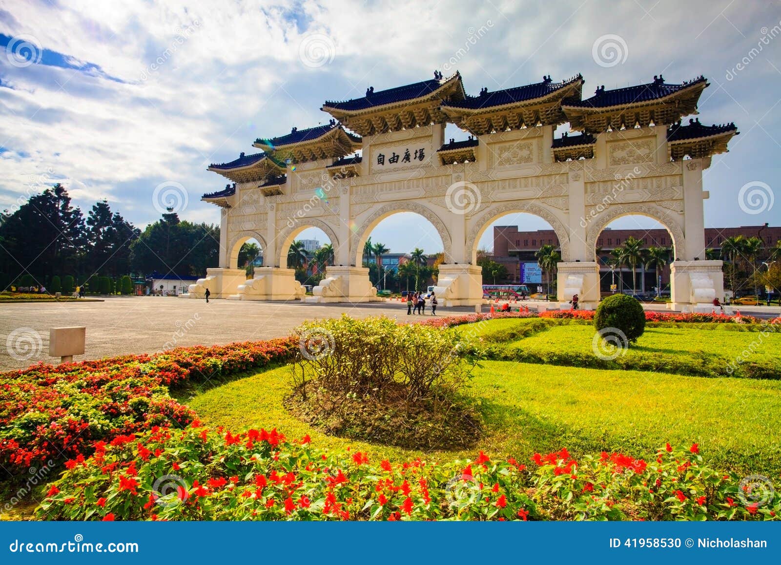 National Taiwan Democracy Square Editorial Image - Image of facade ...