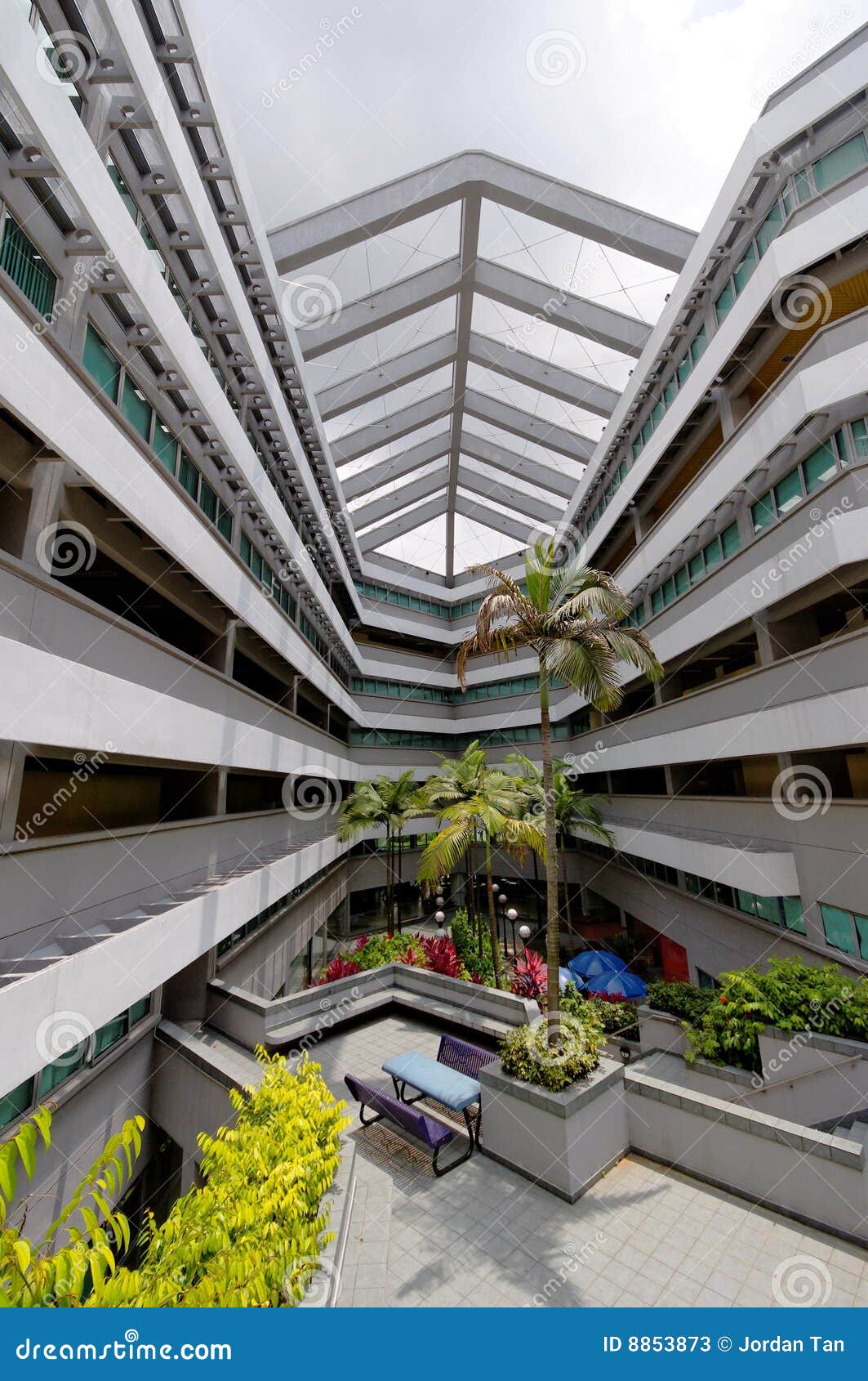 National University of Singapore Campus Stock Image - Image of wide ...