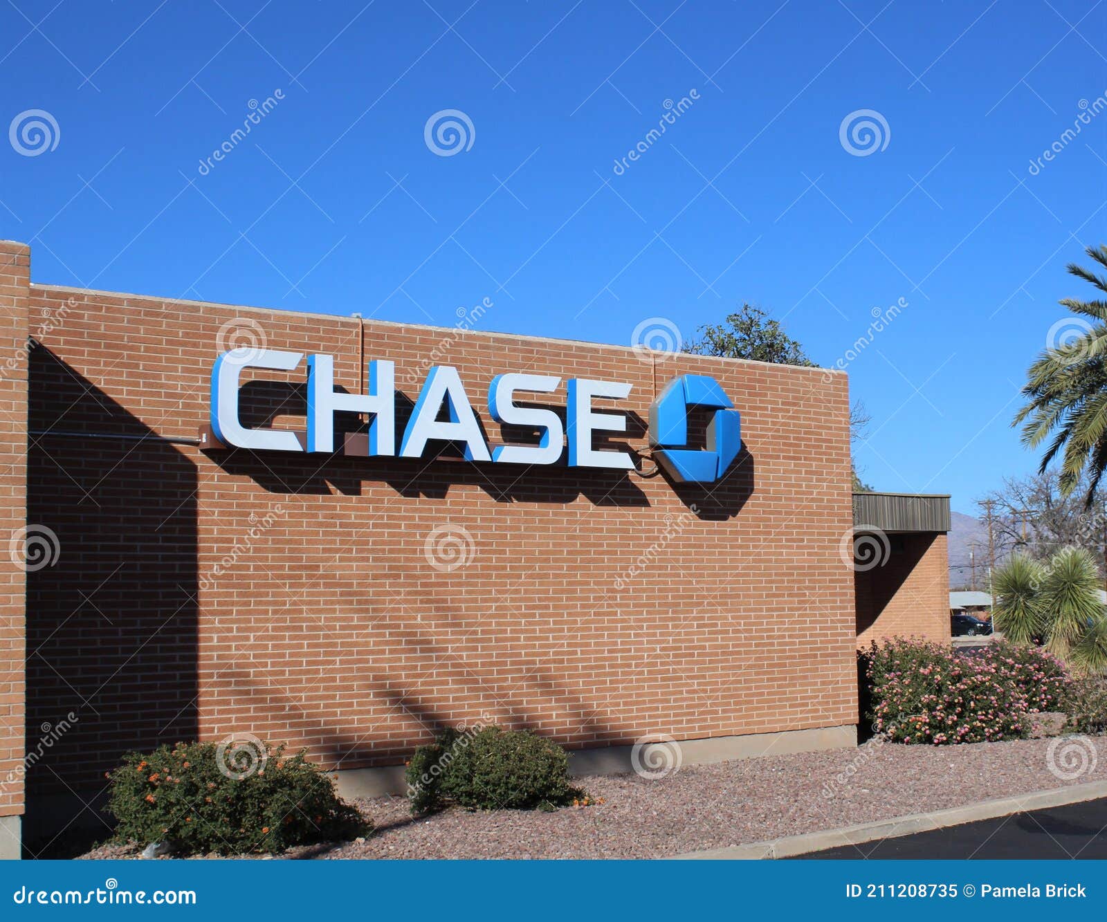 Sign for JP Morgan Chase Bank, Tucson, Arizona, USA Editorial Image ...