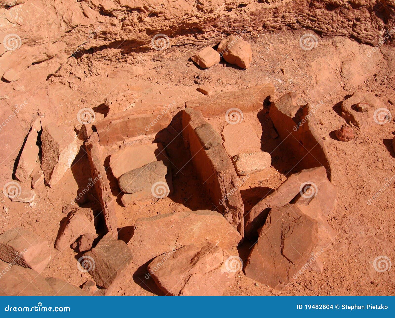 Native American Anasazi Manos And Metates Stock Images - Image: 19482804