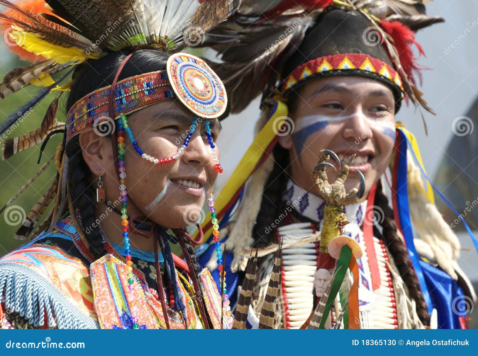 Native American Dancer Portraits Editorial Image - Image of canada ...
