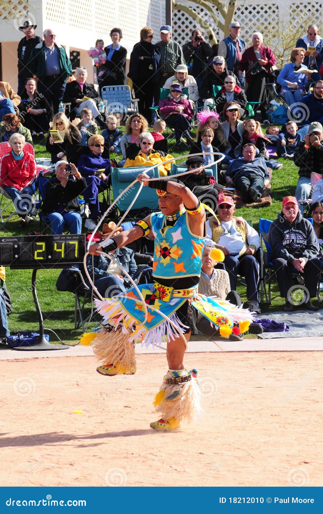 Native American Hoop Dance World Championship Editorial Image - Image ...