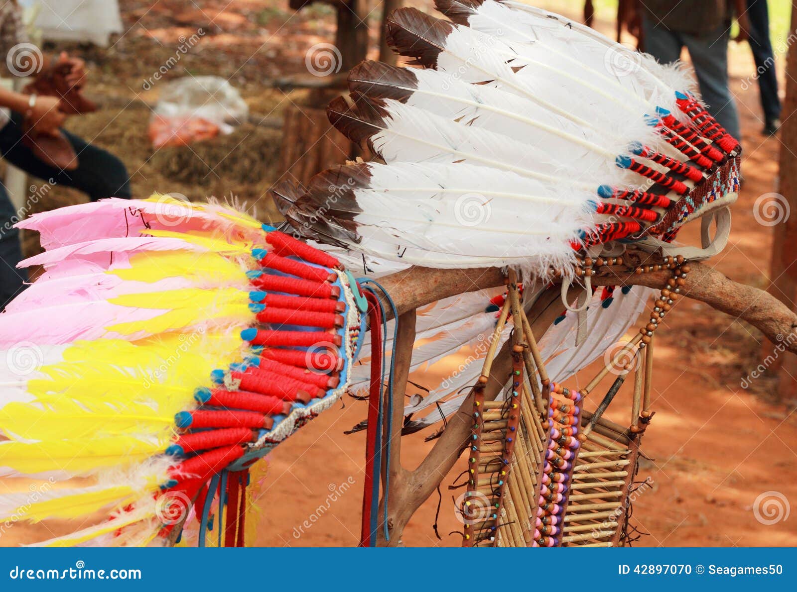 Native American Indian Chief Headdress Stock Photo - Image of dress ...
