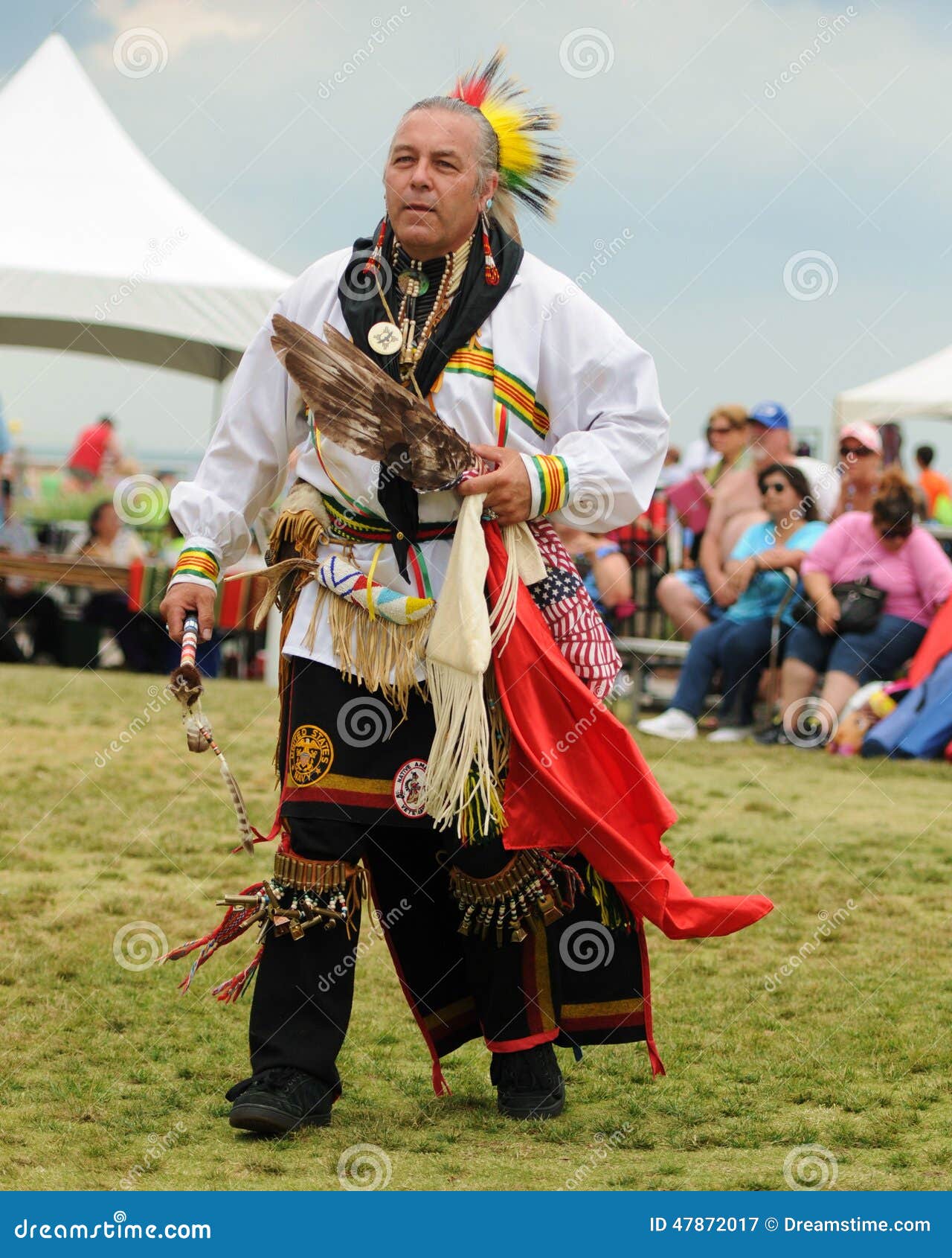 Native American Indian Dancer Editorial Photography - Image of indian ...