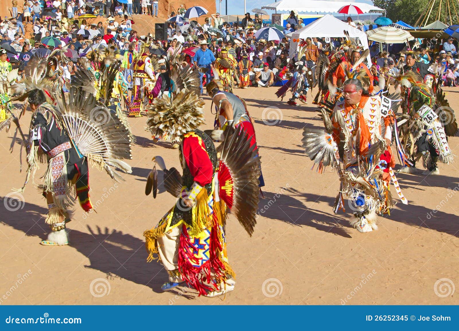Native Americans Promenade During Pow Wow Ceremony Editorial Image ...