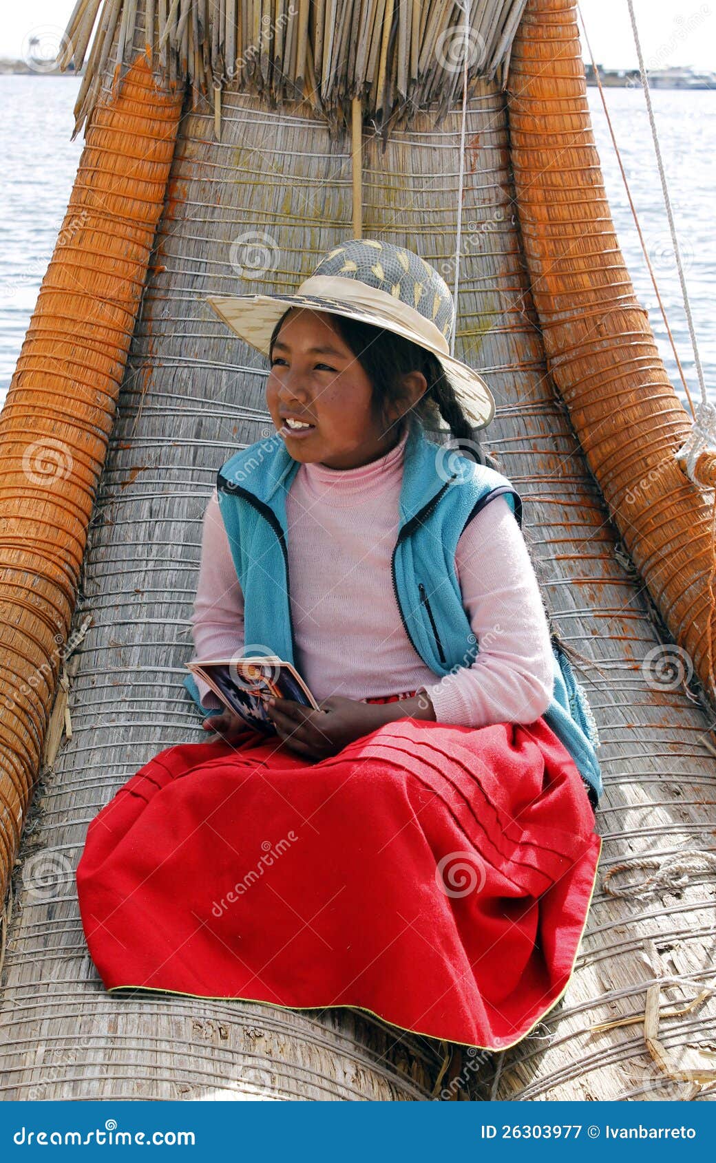 Native peruvian girl editorial photography. Image of clothes - 26303977