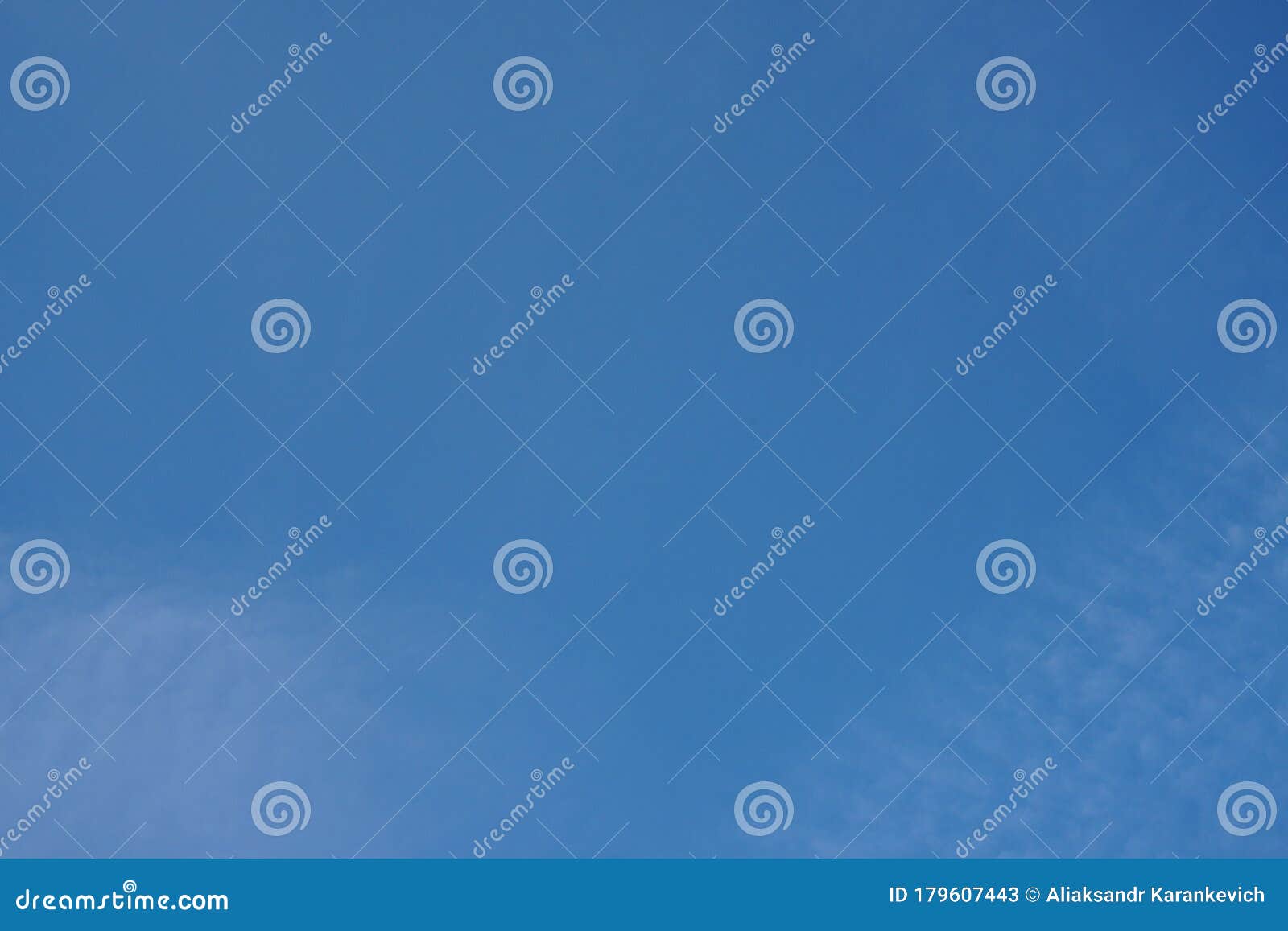 Natural Background Clear Blue Radial Sky without Cloud, Solid Blue Sky ...