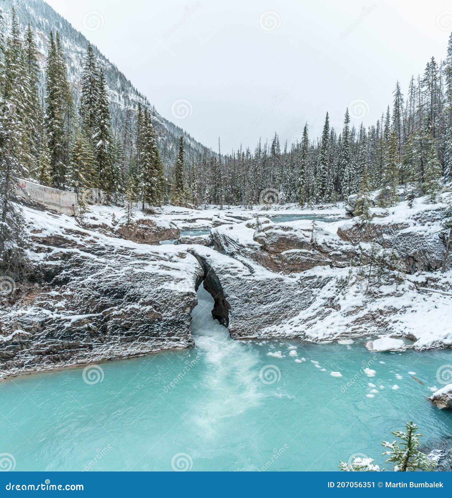 Natural Bridge with Blue Cold Water Stock Image - Image of outdoor ...