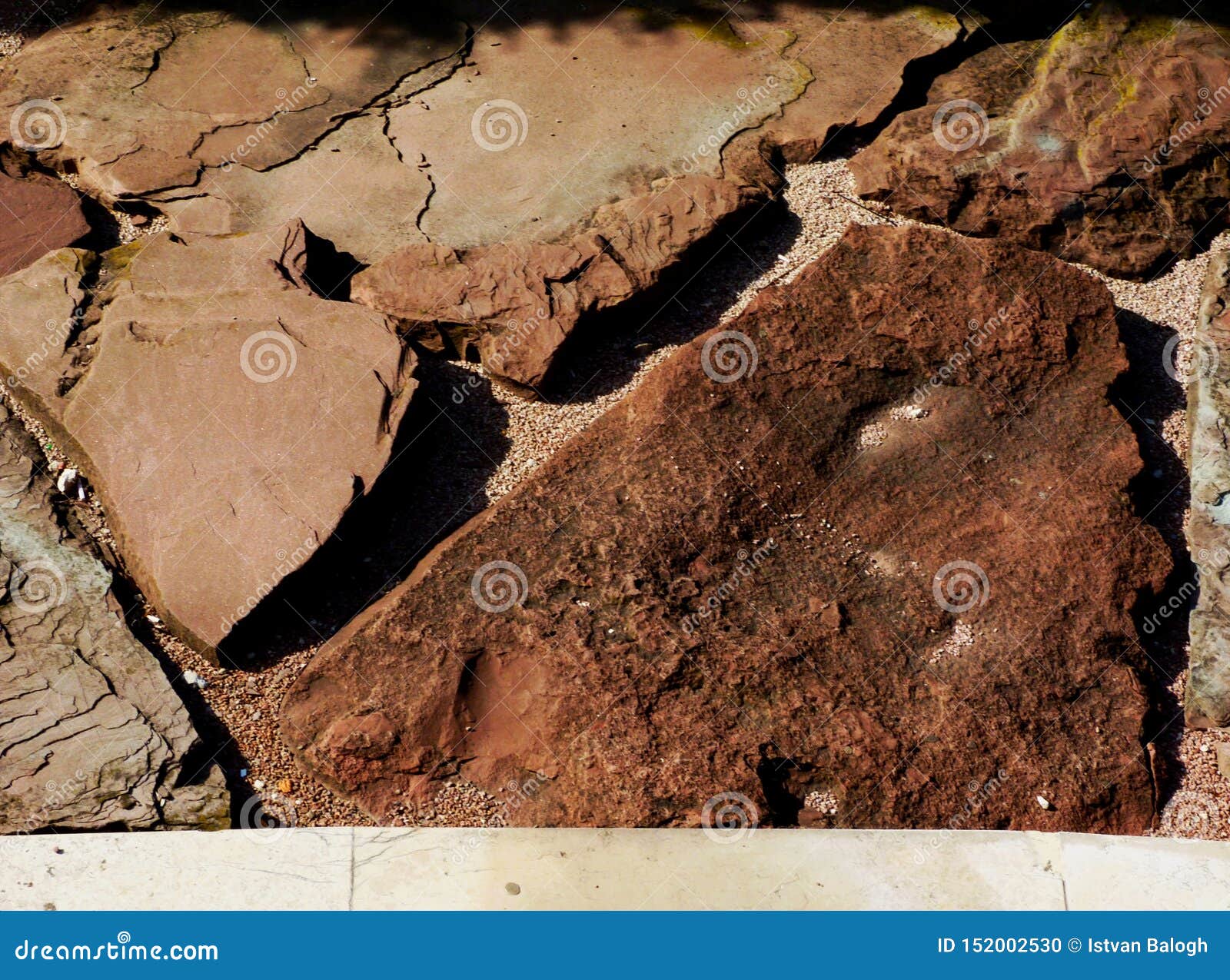 Red Sand Stone Paving with Rustic Rough Layered Split Surface and ...