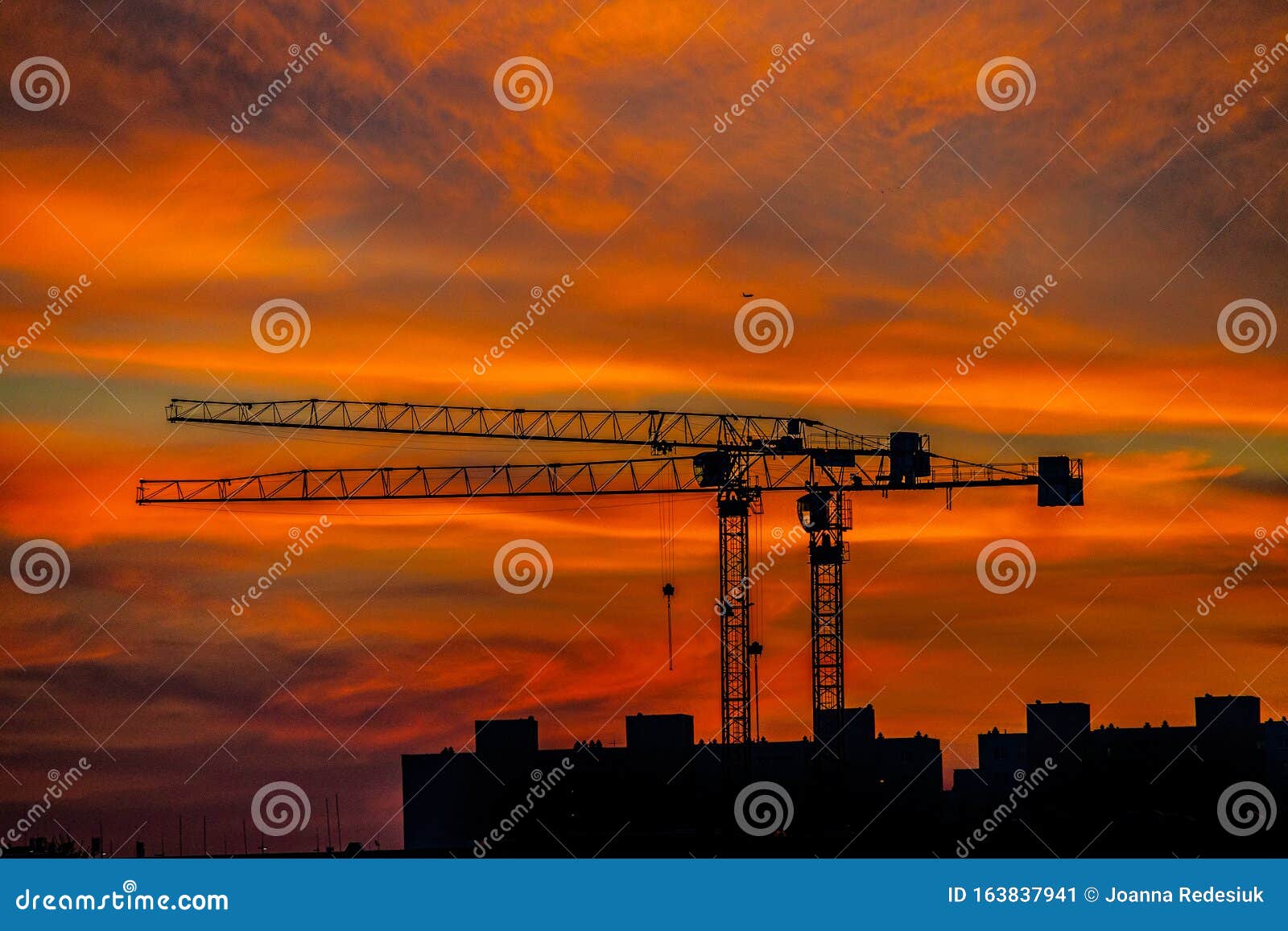 Natural Dramatic with Clouds Colorful Urban Sunset with Construction ...