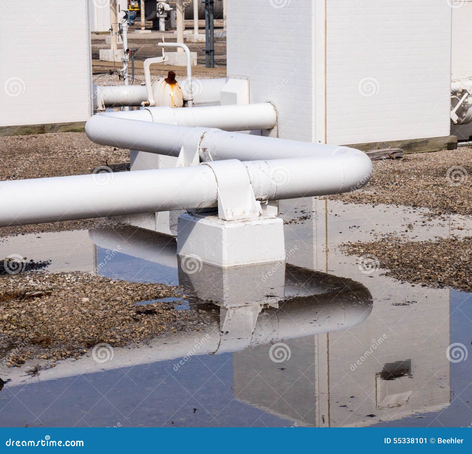 Natural Gas Compressor Discharge Piping Stock Image - Image of blind ...