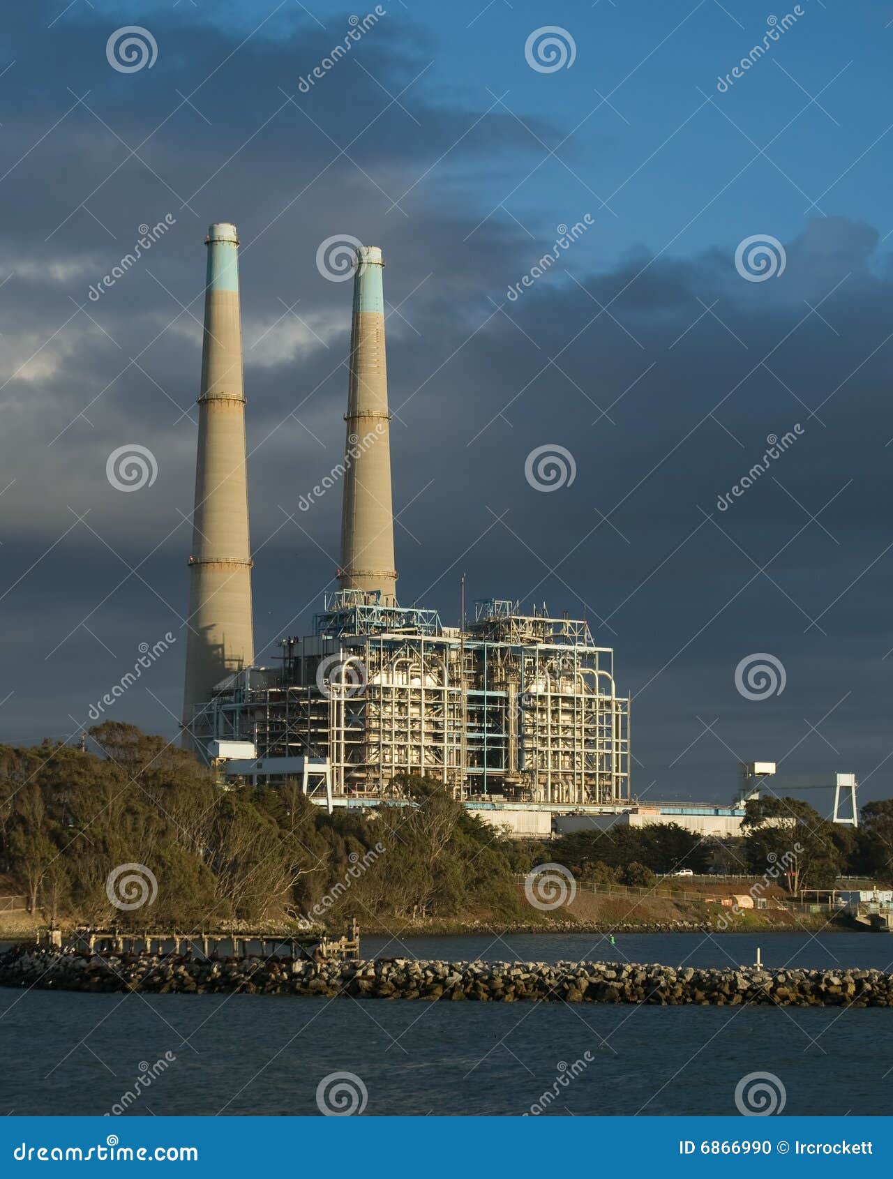 Natural Gas Power Plant stock photo. Image of clouds, gasses - 6866990