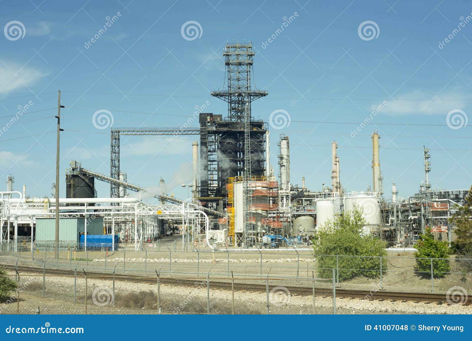 Natural Gas Refinery stock photo. Image of pipe, production - 41007048