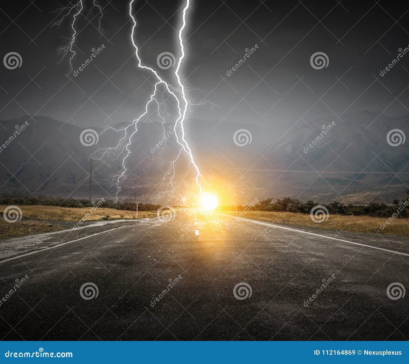 Dramatic Thunder Background Stock Image - Image of dramatic, thunder ...