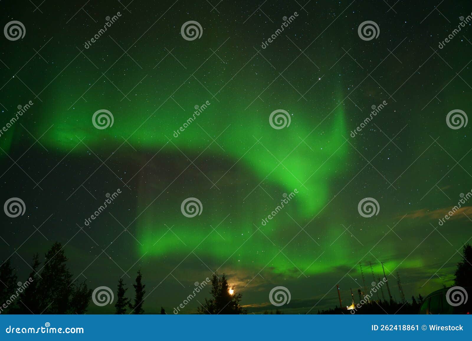 Natural Light Display of Aurora with Dynamic Patterns of Brilliant ...