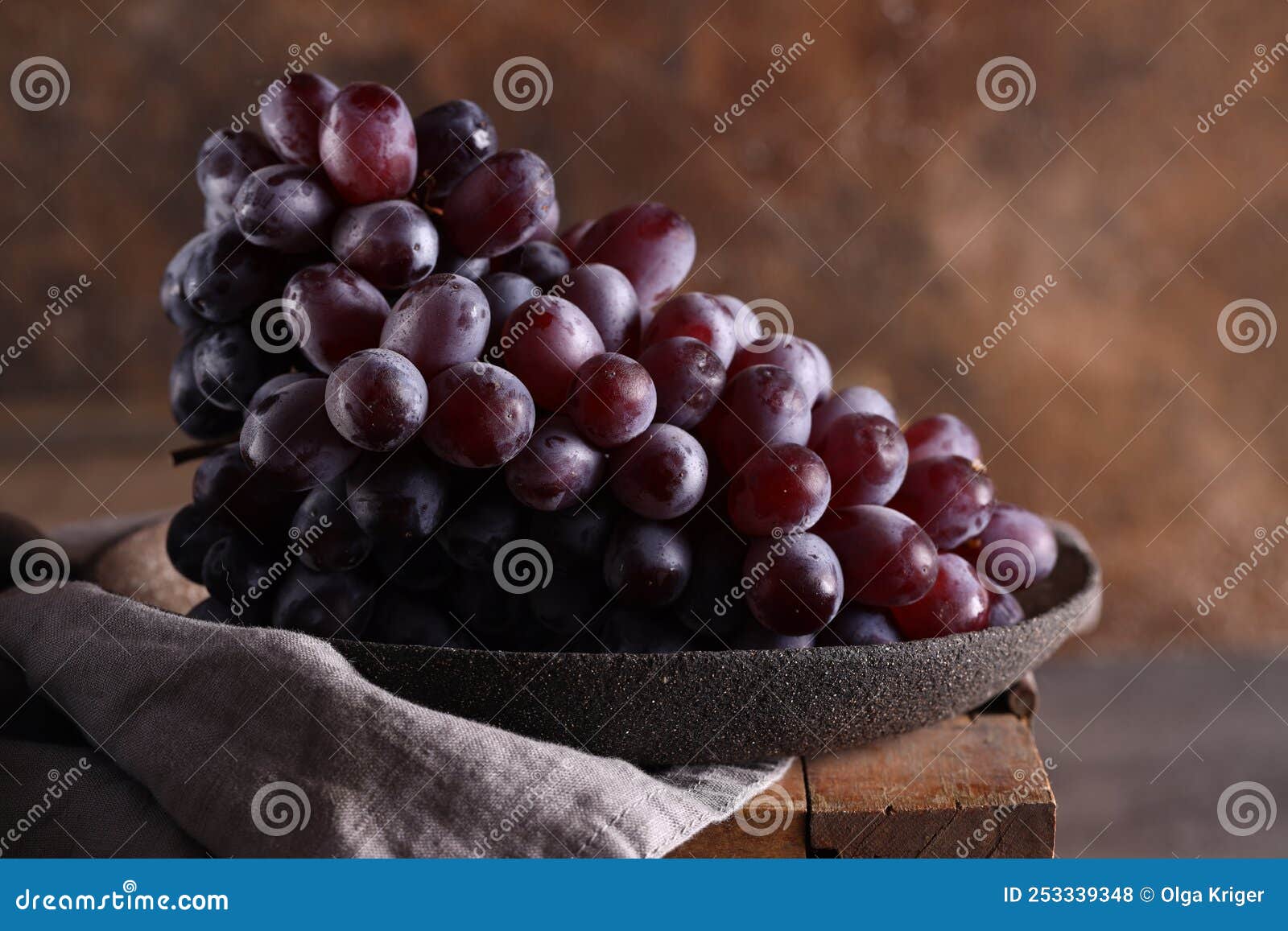 Natural organic grapes stock photo. Image of vegetarian - 253339348