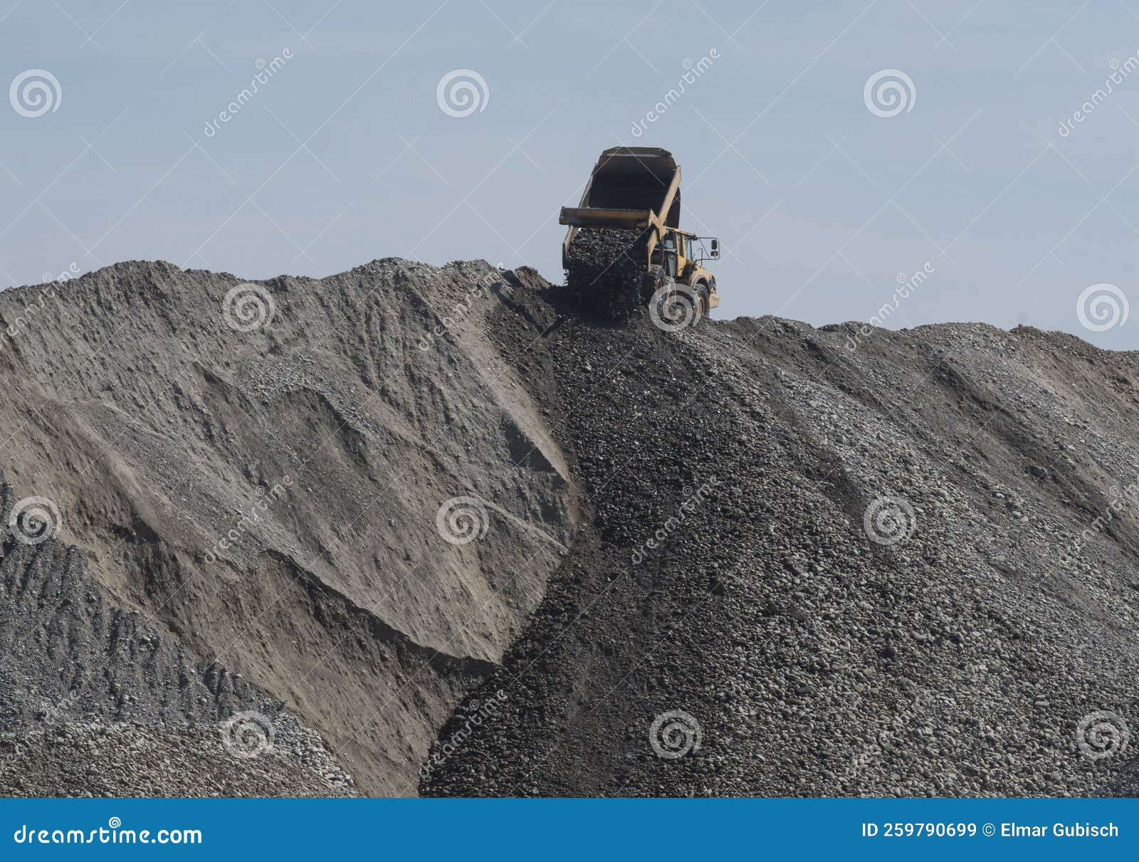 Natural Resource Sand and Gravel Stock Image - Image of engineering ...