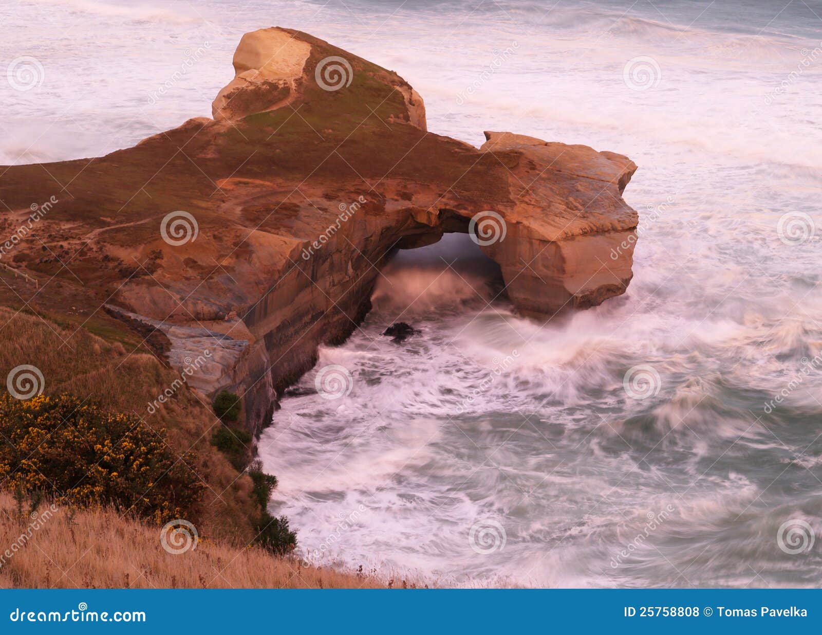 Natural rock arch stock photo. Image of ocean, tunnel - 25758808