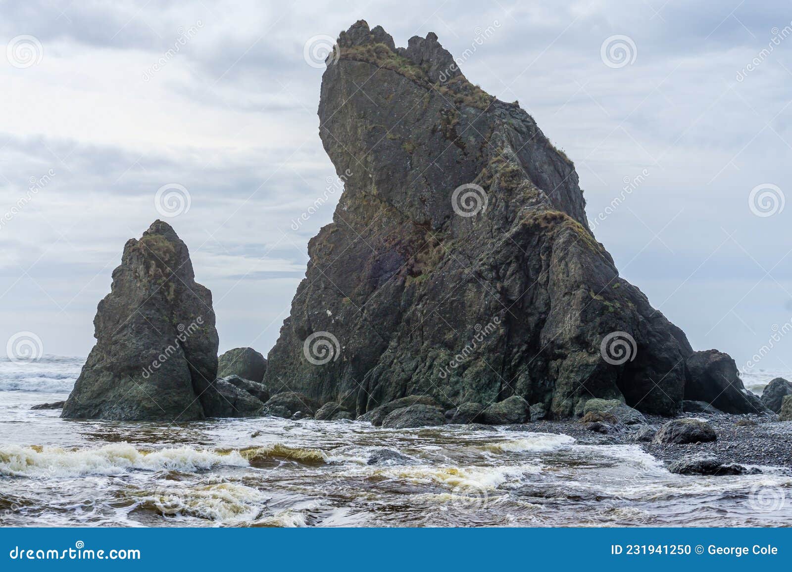 Ruby Beach Rock Monolith 10 Stock Photo - Image of rocks, ruby: 231941250