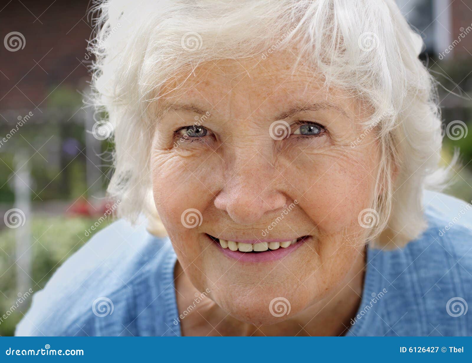 Natural senior woman stock image. Image of cordial, eyes - 6126427