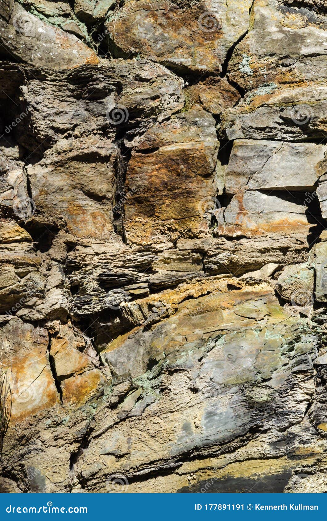 Natural Shale Rock Background Stock Image - Image of closeup, schist ...