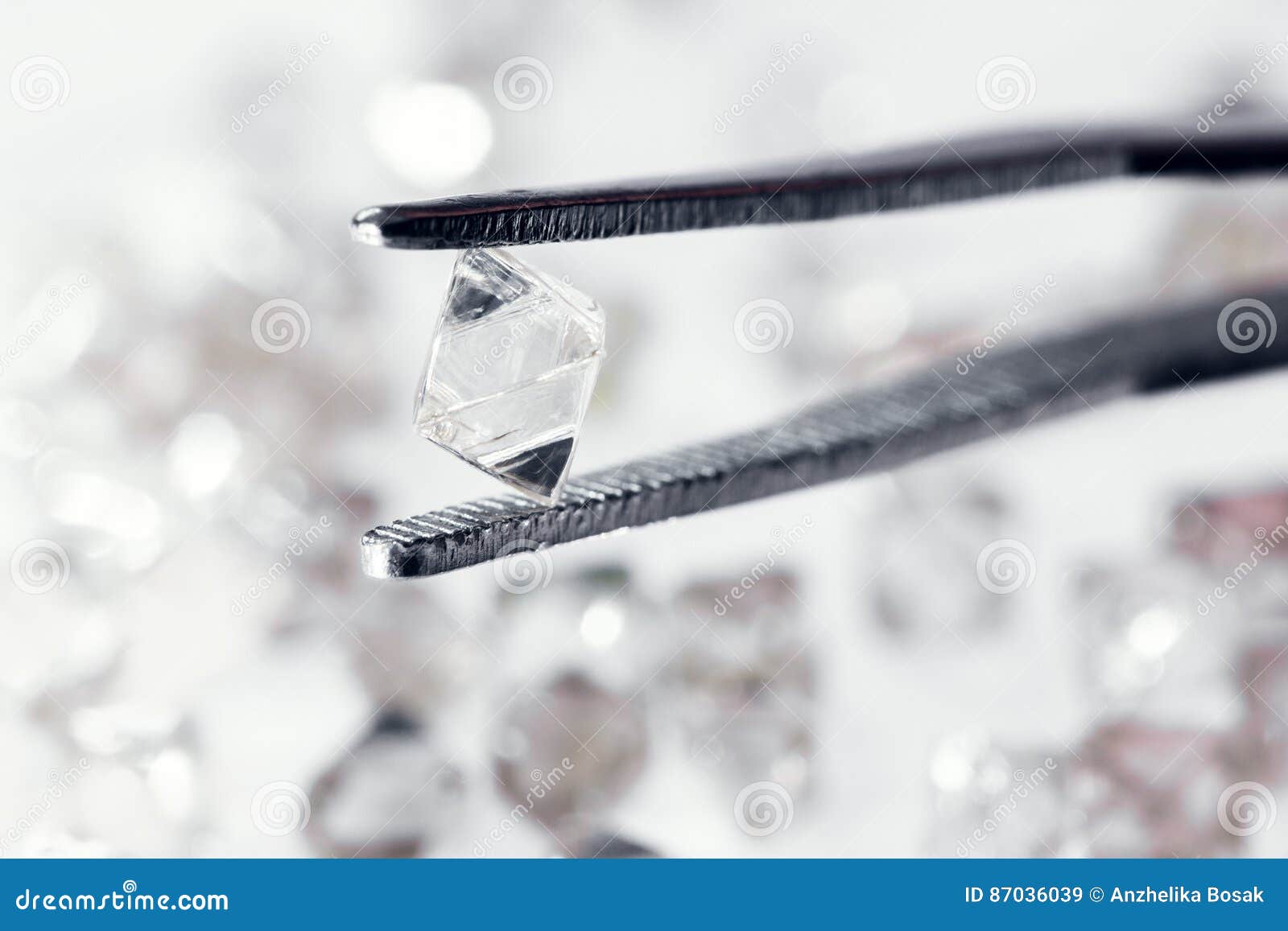 Natural Transparent Diamond in Tweezers Stock Image - Image of glowing ...