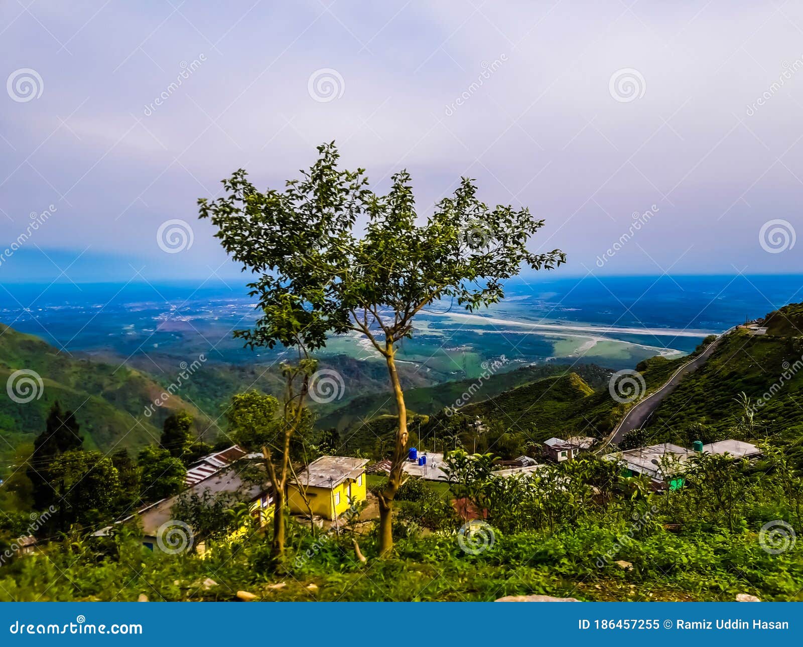 Natural view with mountain stock image. Image of coast - 186457255