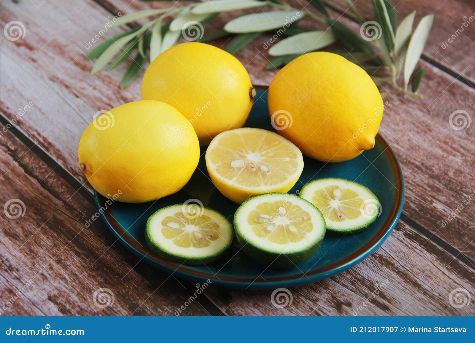 Natural Yellow Fruit Lemon and Round Lemon Slices Stock Image - Image ...