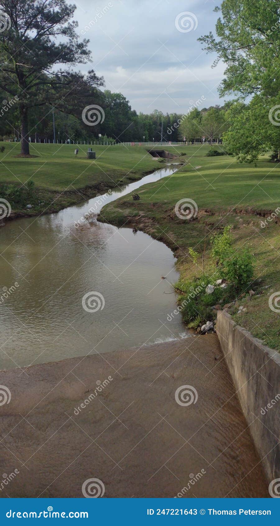 Naturally Beautiful Stream Landscape Stock Image - Image of beautiful ...