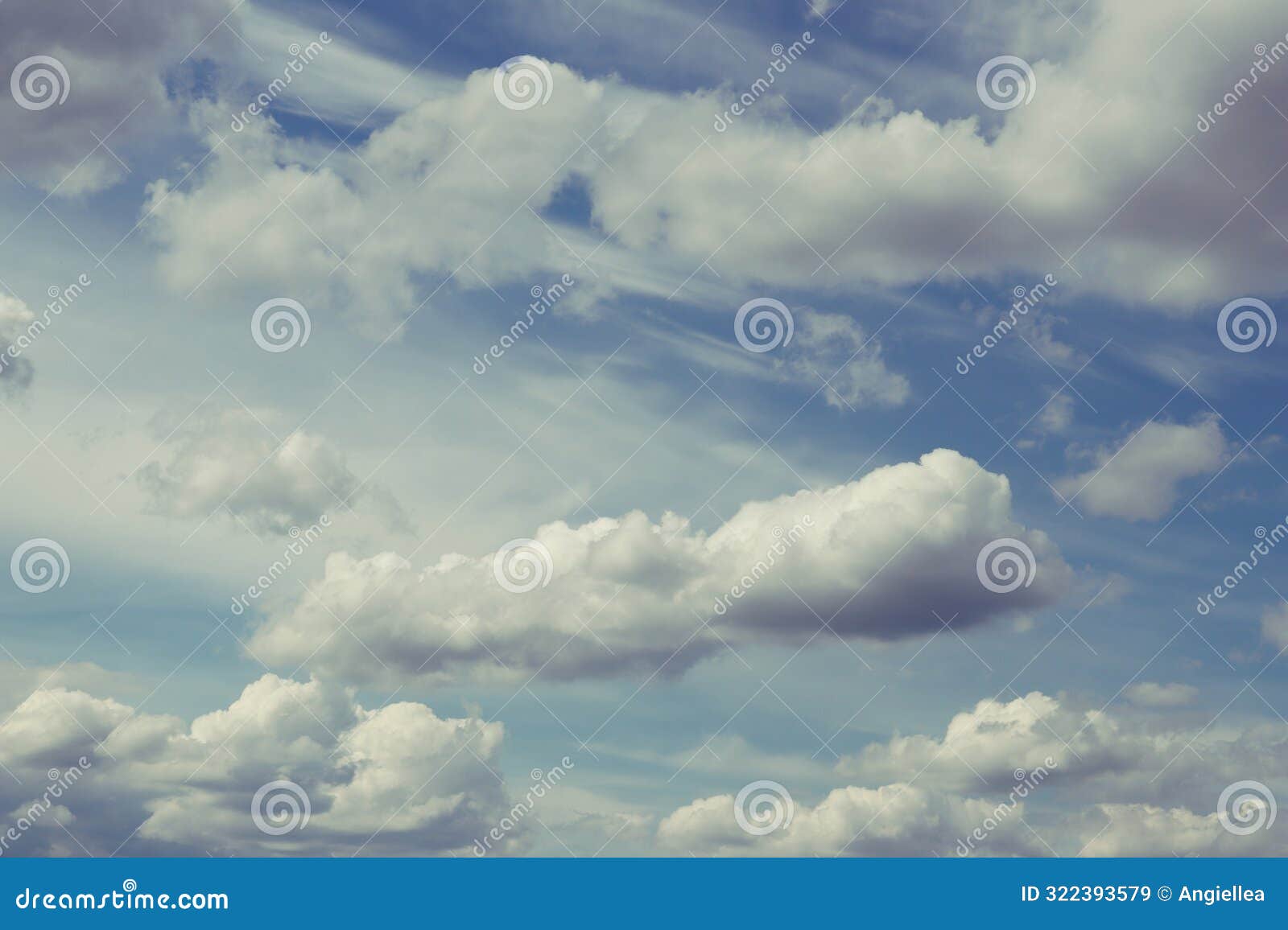 Nature Background 3799 Cloudy Blue Sky with White Puffy and Diffuse ...