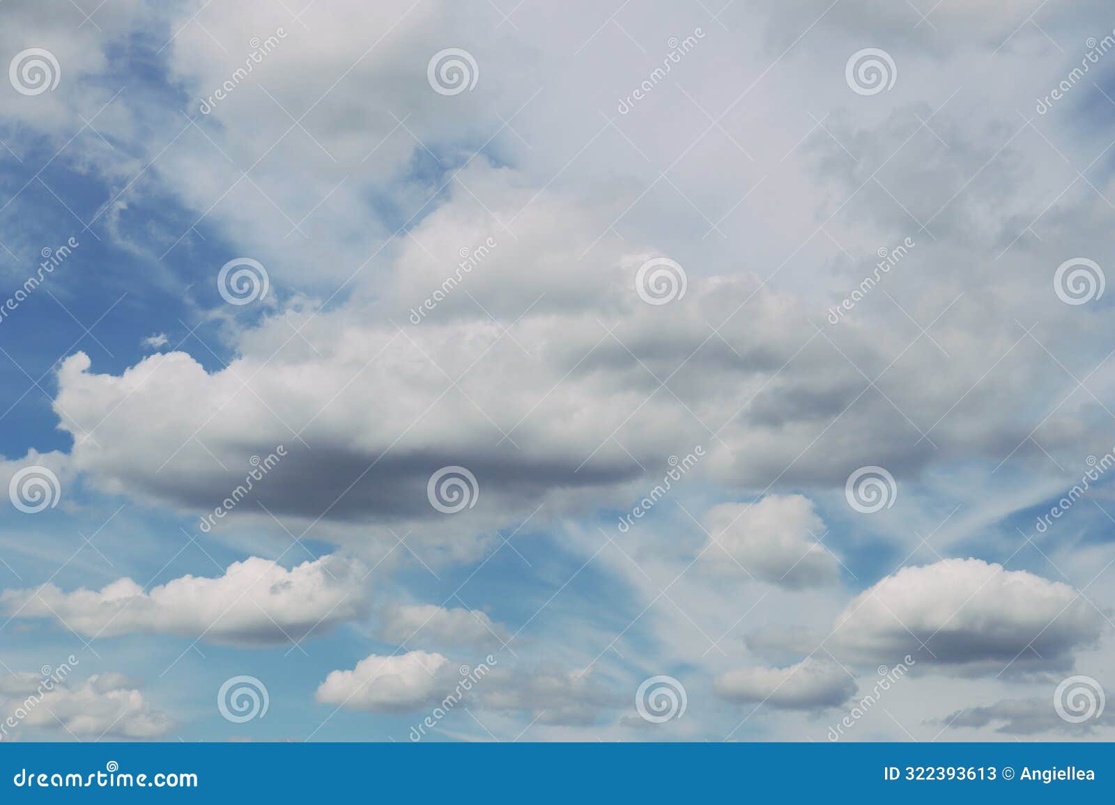 Nature Background 3800 Cloudy Blue Sky with White Puffy and Diffuse ...