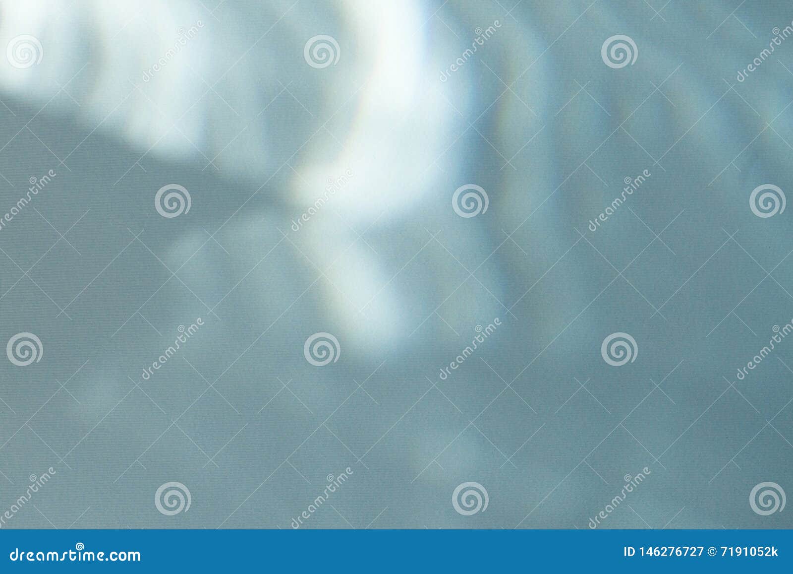 Nature Bokeh. Leaking Reflection Of A Glass On Blue Background. Royalty ...