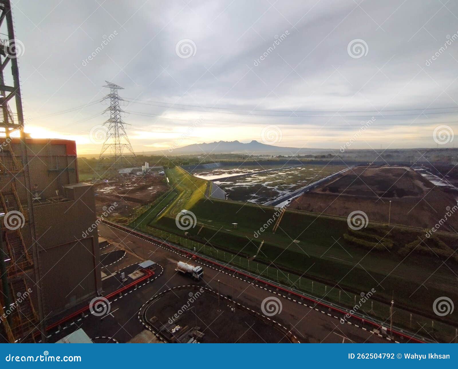 Between the Nature and a Construction. Power Plant; Run Ash Pond ... Between the Nature and a Construction. Power Plant; Run Ash Pond ...
