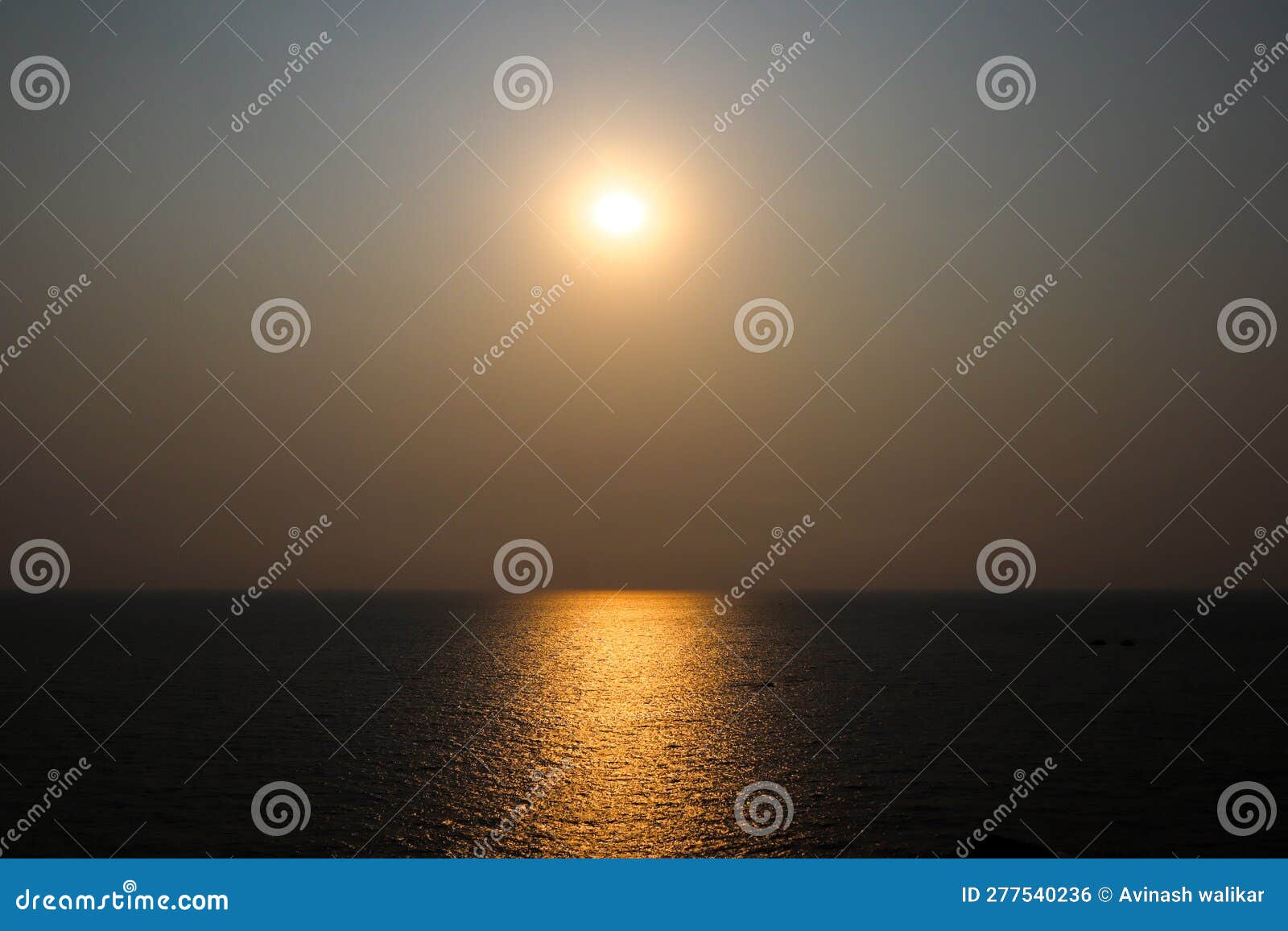 The Nature Image of Sun Rise in the Horizon of a Sea Stock Photo ...