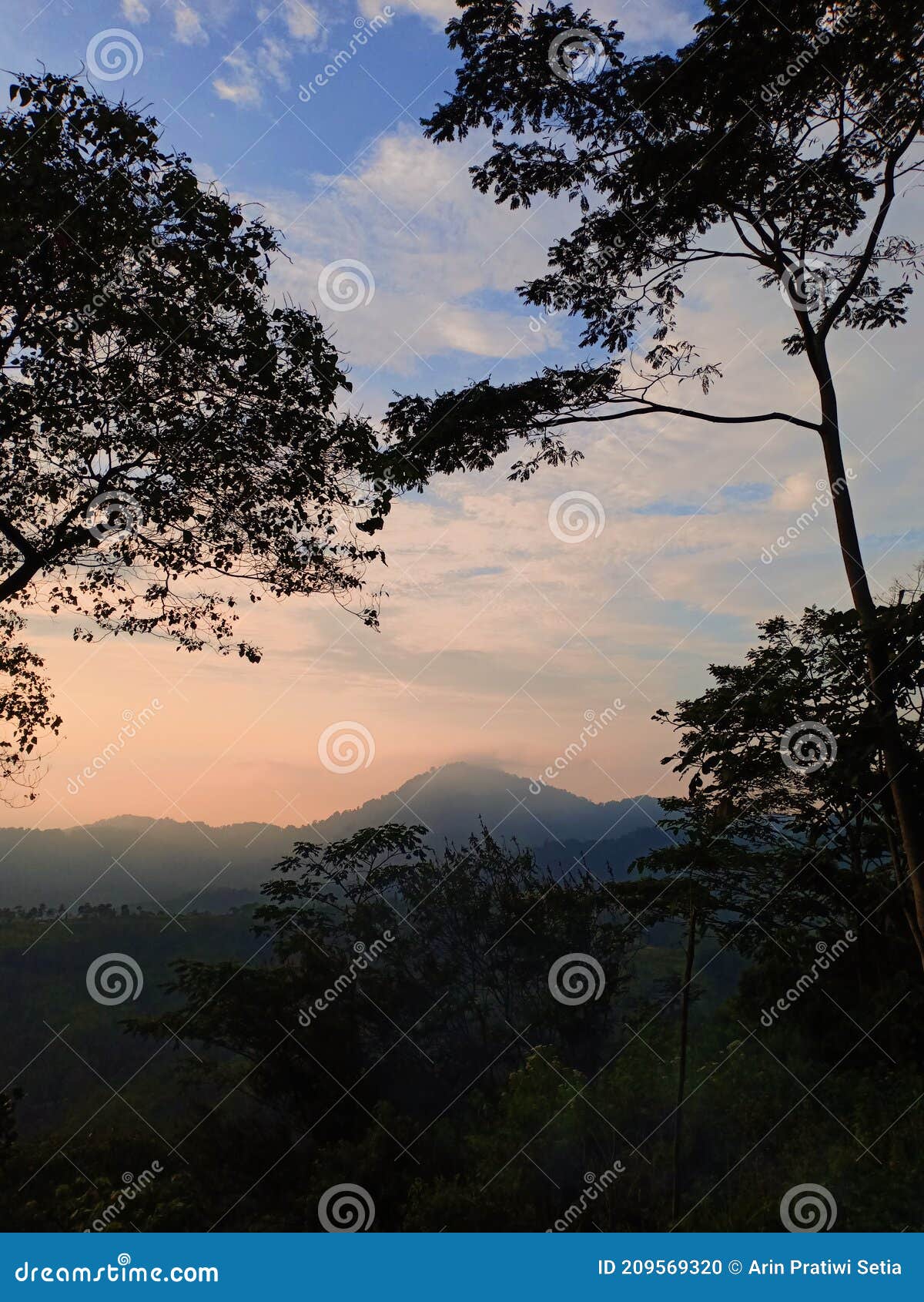 Gedogan Stock Photos - Free & Royalty-Free Stock Photos from Dreamstime