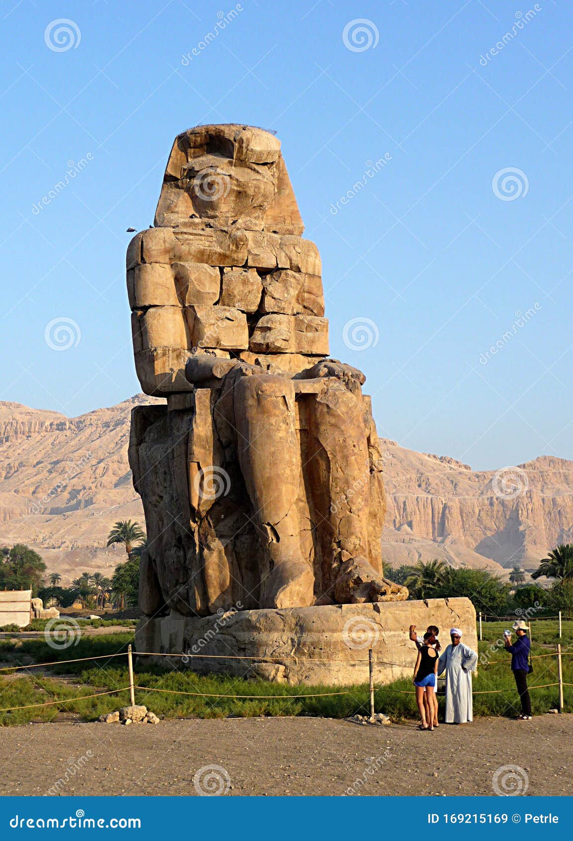 Statue Egypt . Stock Photography | CartoonDealer.com #46298468