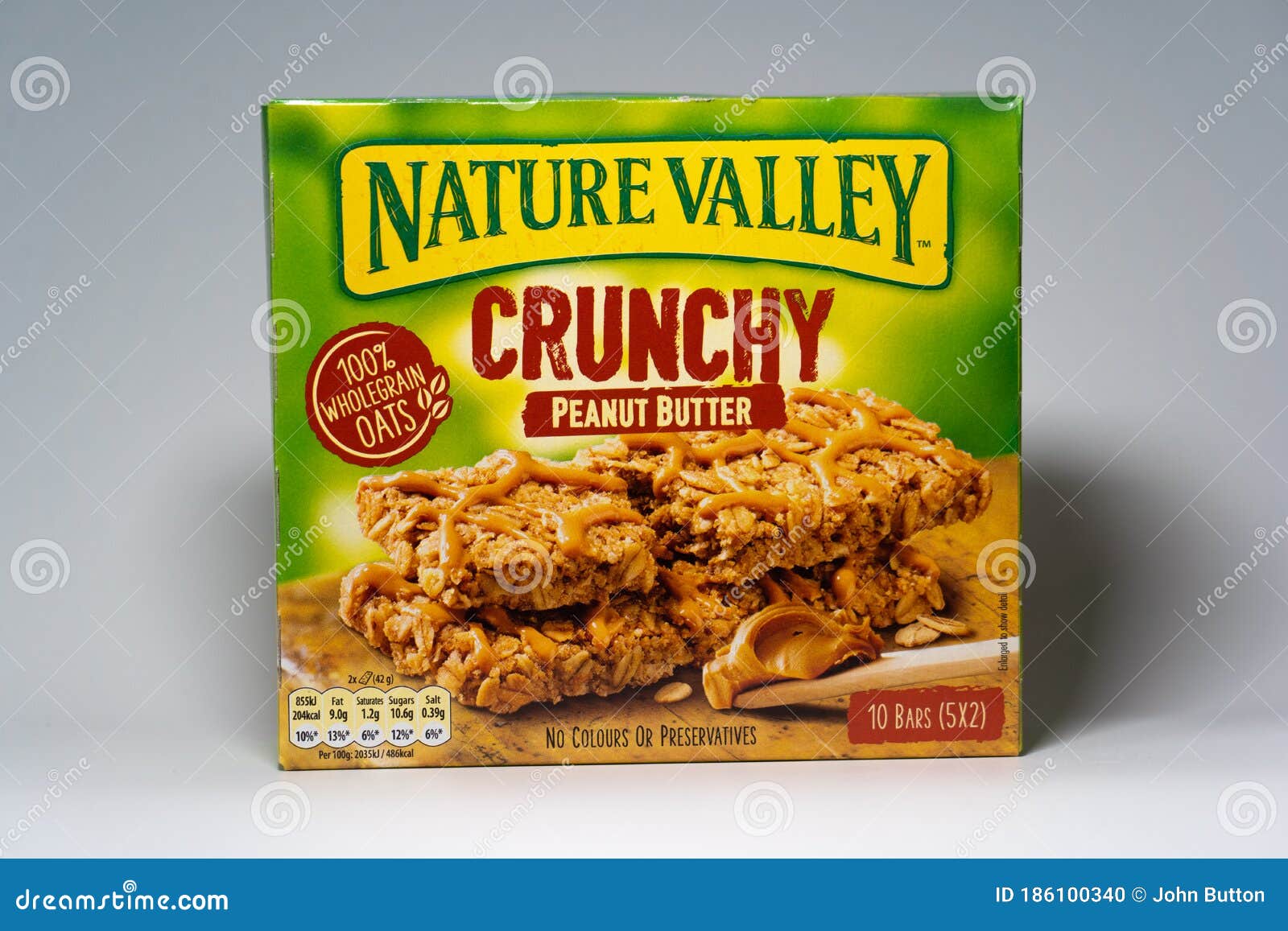 Nature Valley Breakfast Bars Editorial Image - Image of dessert, meal ...