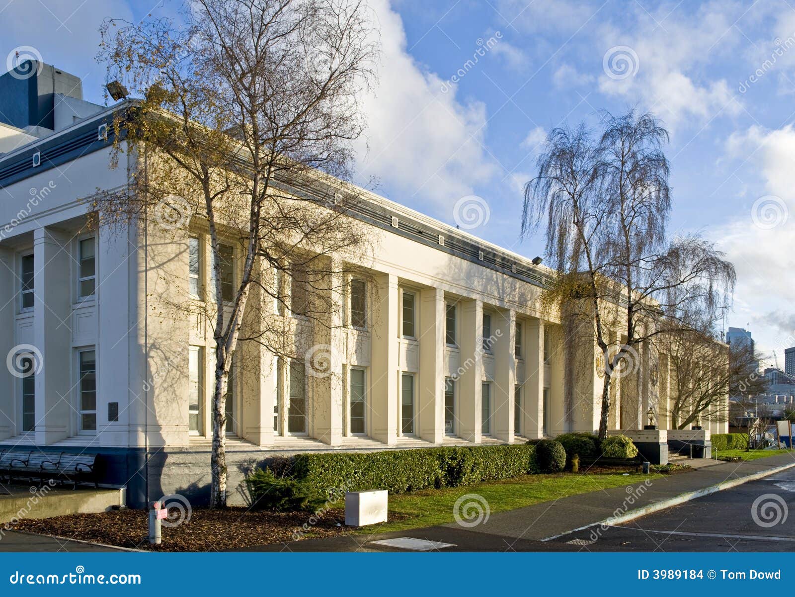 Naval Reserve Center Seattle Stock Photo - Image of building, naval ...