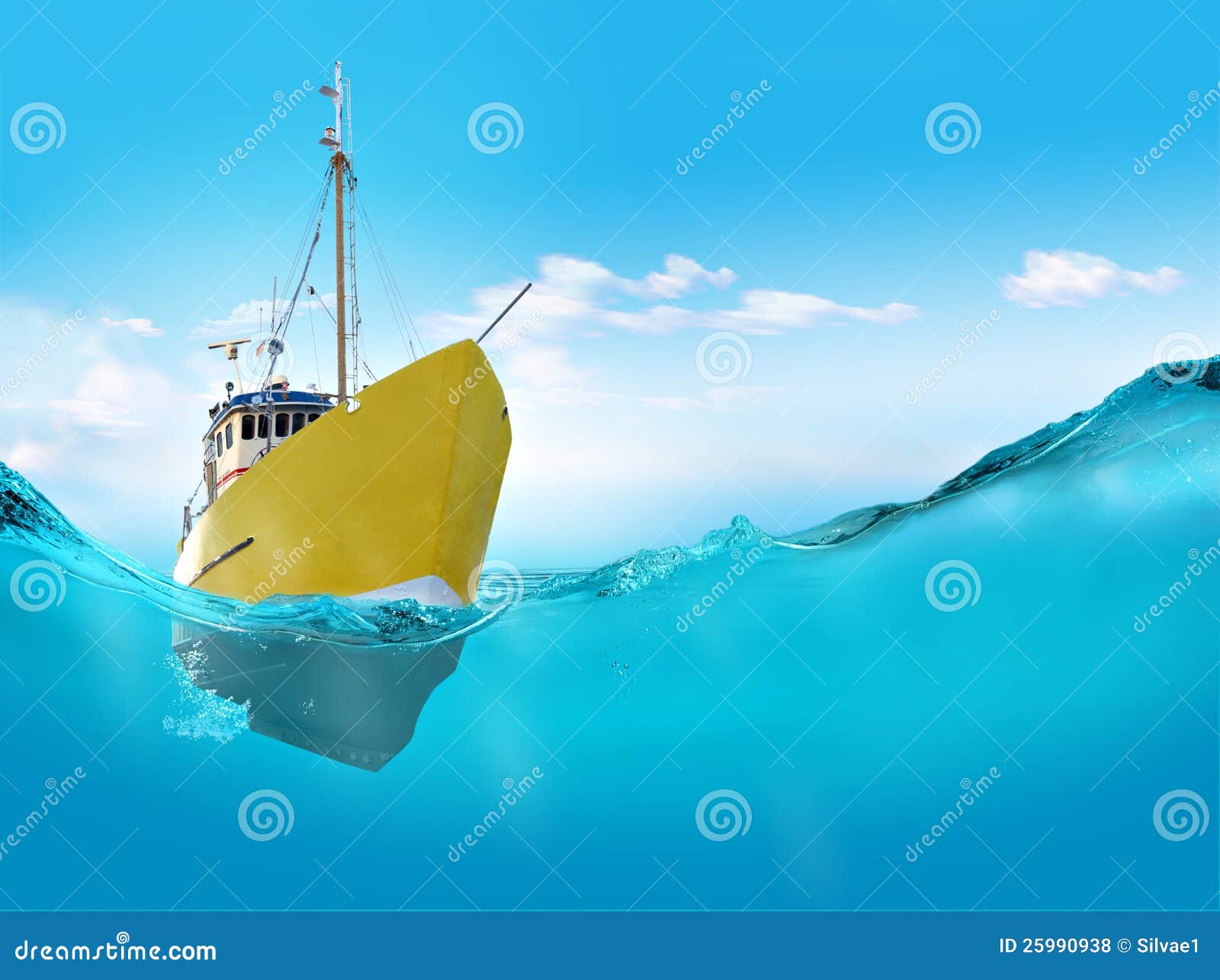 Nave nel mare fotografia stock. Immagine di galleggiante - 25990938